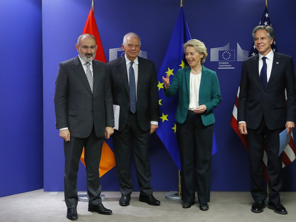 Zham.am | Ինչու է Արևմուտքը խրախուսում կոռուպցիան, գավառապետությունը և ամբոխավարությունը Հայաստանում