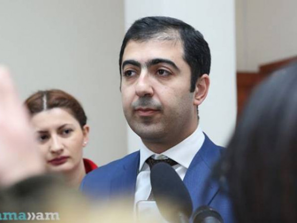 Zham.am | Հայելին տվեք իրեն` թող պատճառն իմանա. «Հրապարակ»